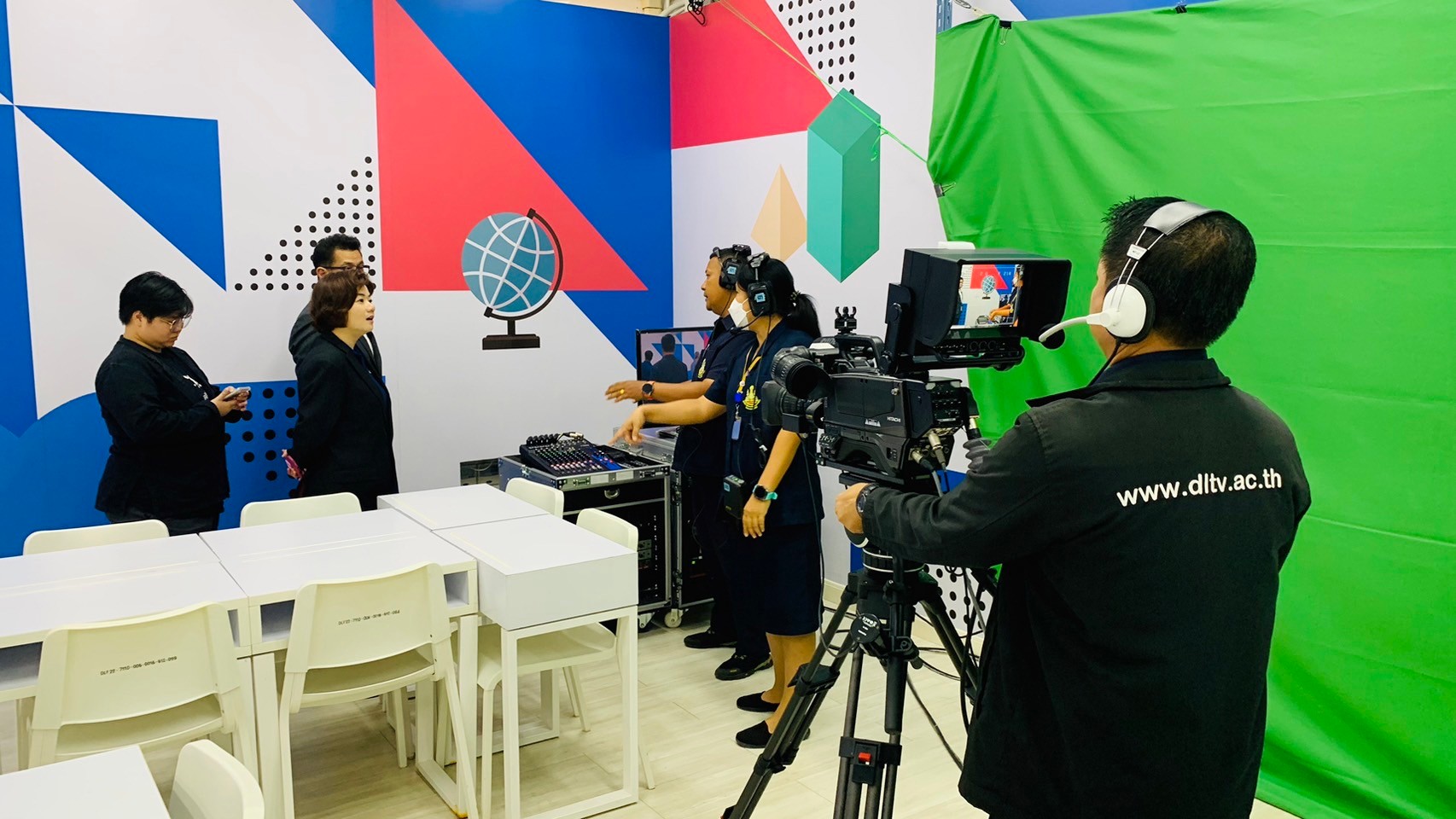 DLTV มูลนิธิการศึกษาทางไกลผ่านดาวเทียม